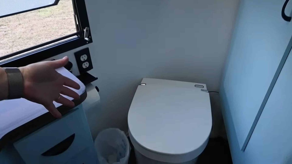 Reviving a Classic: The Remarkable Restoration of a 1971 Avion Travel ...